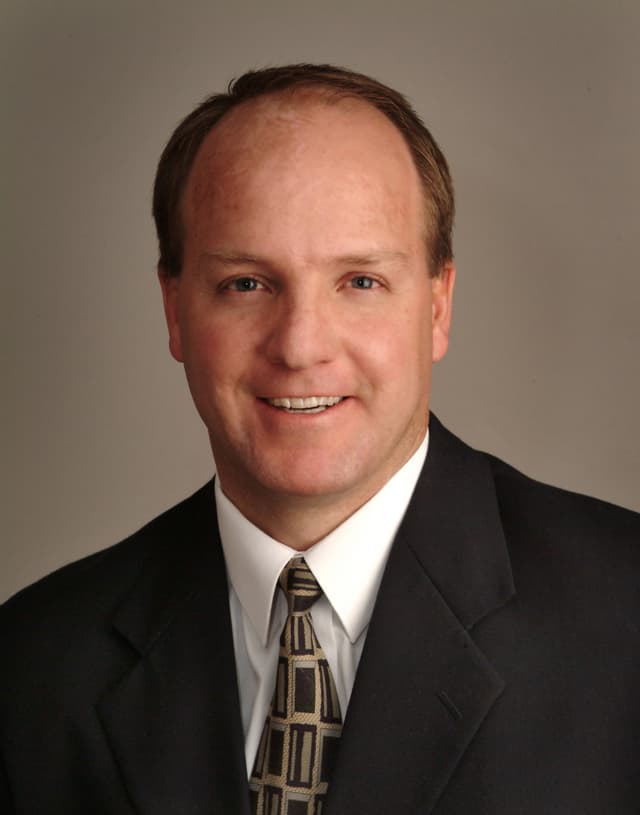 Karl Weenig, MD | Orthopedics | Revere Health